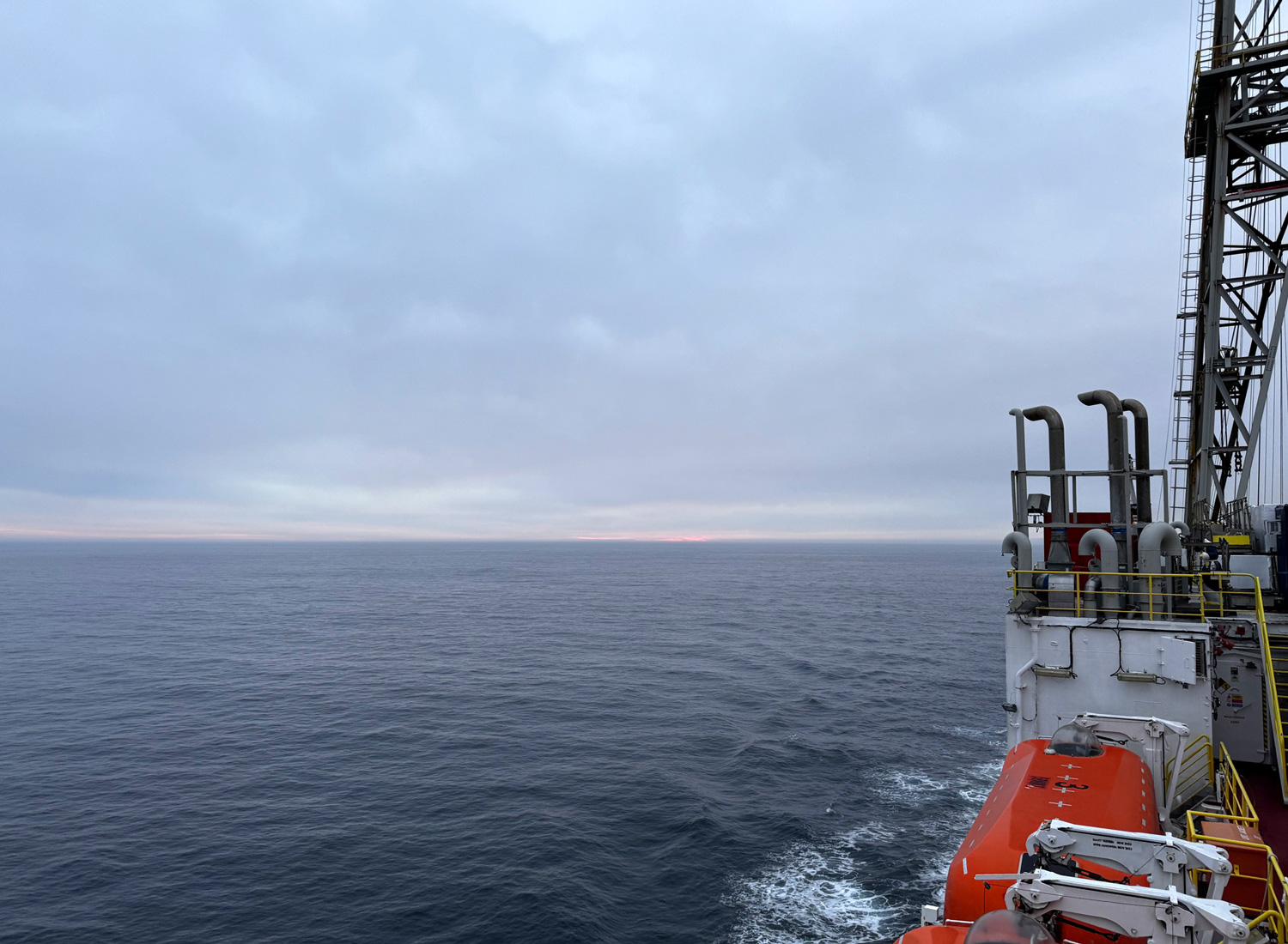 Exp. 403: Eastern Fram Strait Paleo-Archive - J-DESC-日本地球掘削科学コンソーシアム